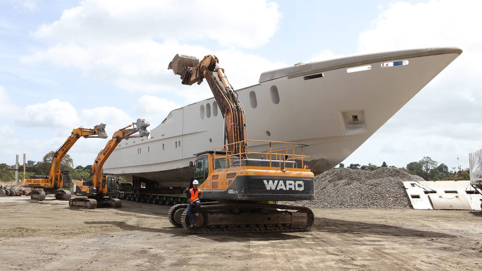 Salvage firm offers chance to rescue last Sensation yacht